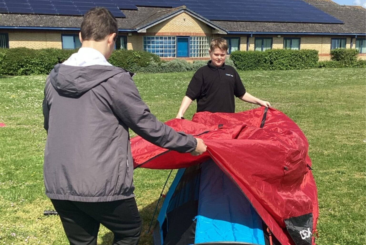 Using the school grounds to 'WoW' - Council for Learning Outside the ...